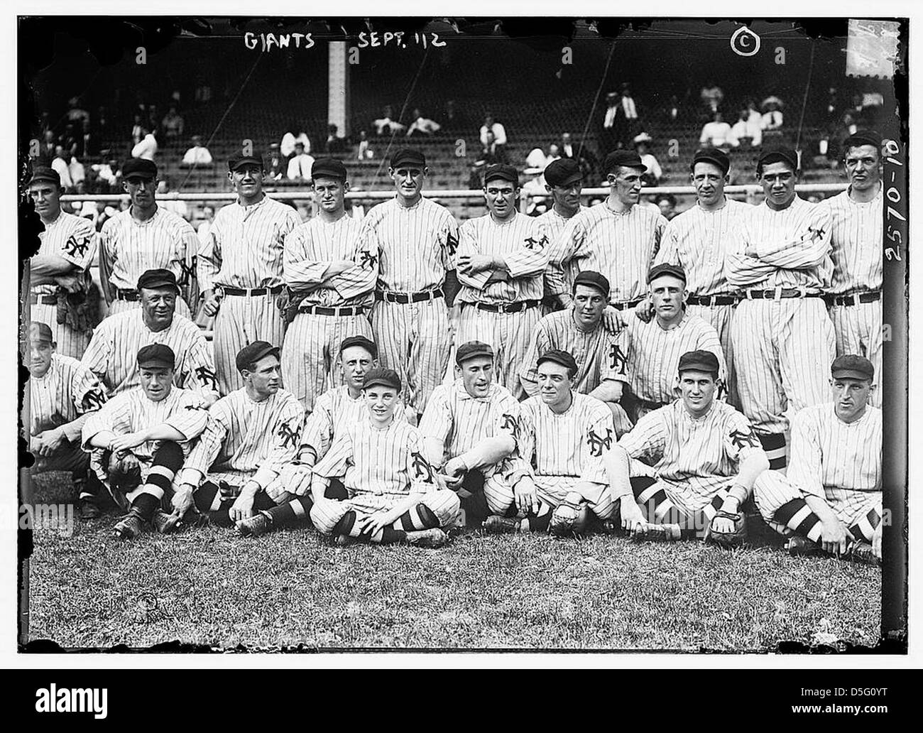 Team baseball men in Black and White Stock Photos & Images - Alamy