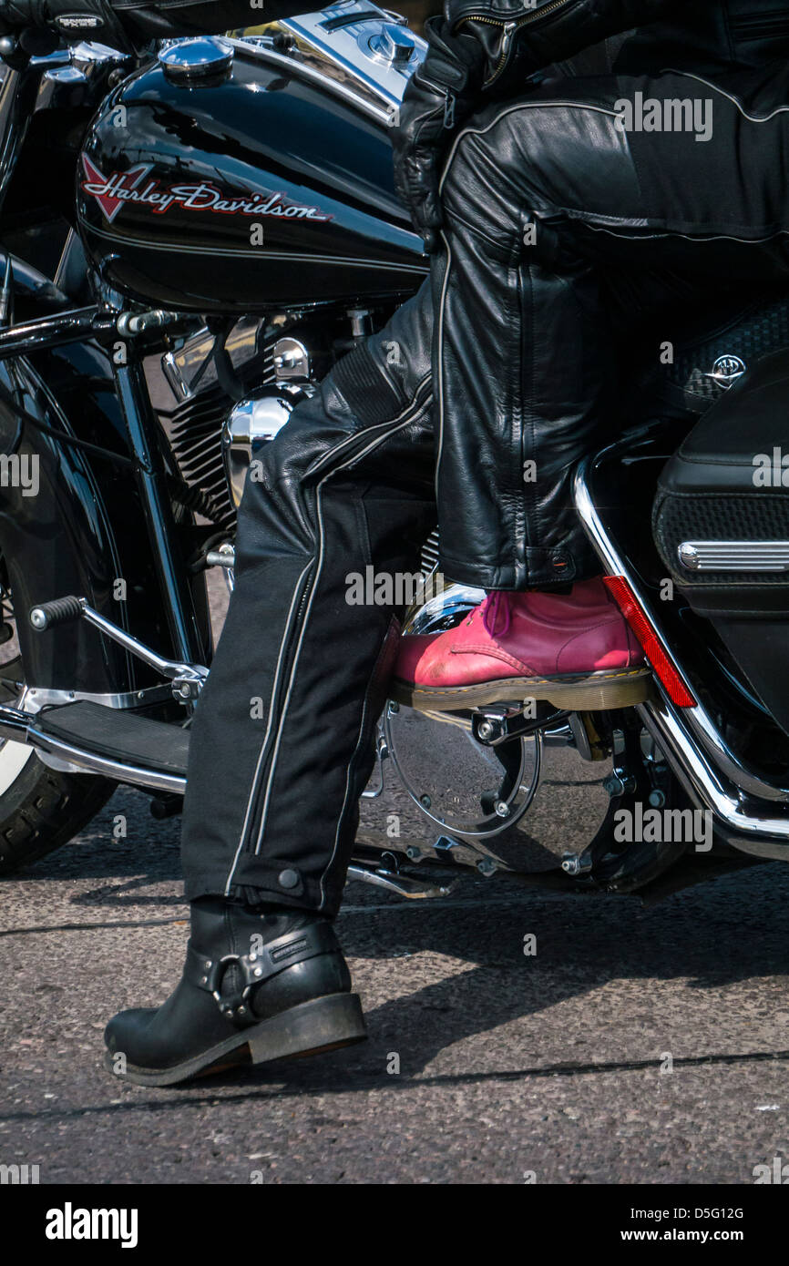 Female harley davidson hi-res stock photography and images - Alamy