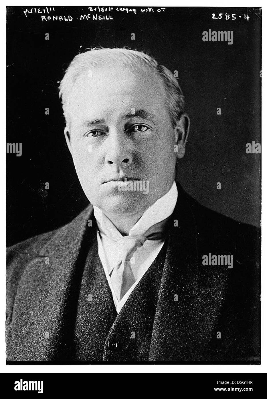 Gov ronald hi-res stock photography and images - Alamy