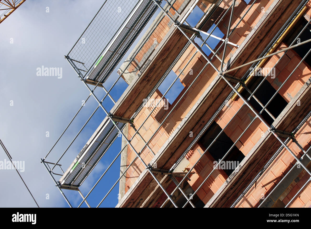 building a house Stock Photo - Alamy