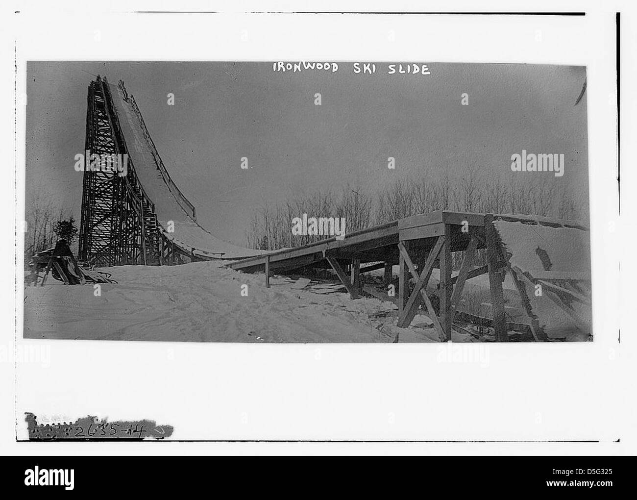 Sports ramp Black and White Stock Photos & Images - Alamy