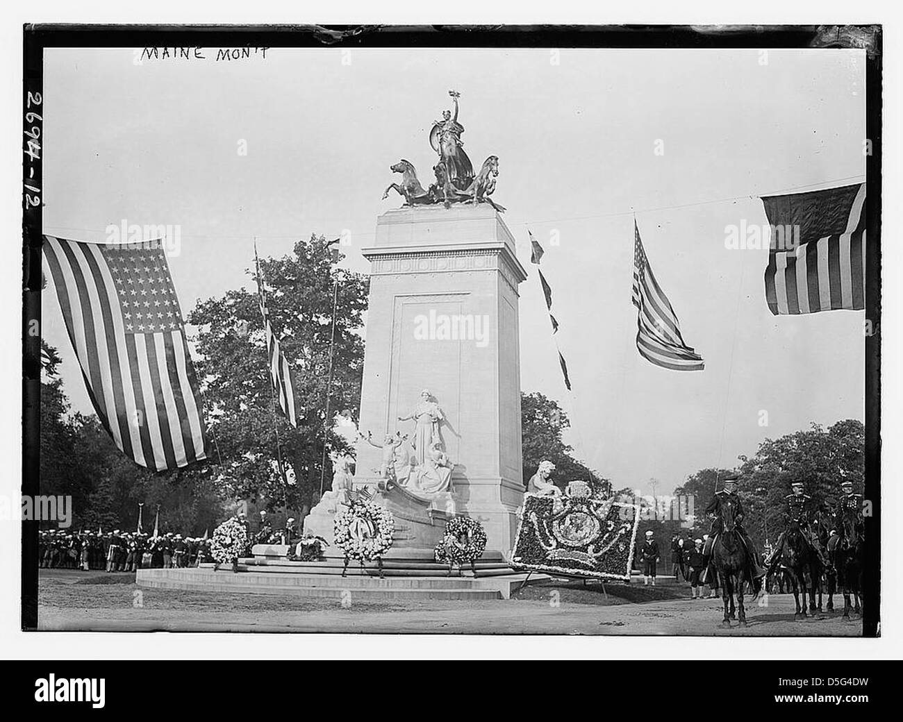 The 'Remember the Maine' monument, located in Central Park, New York ...