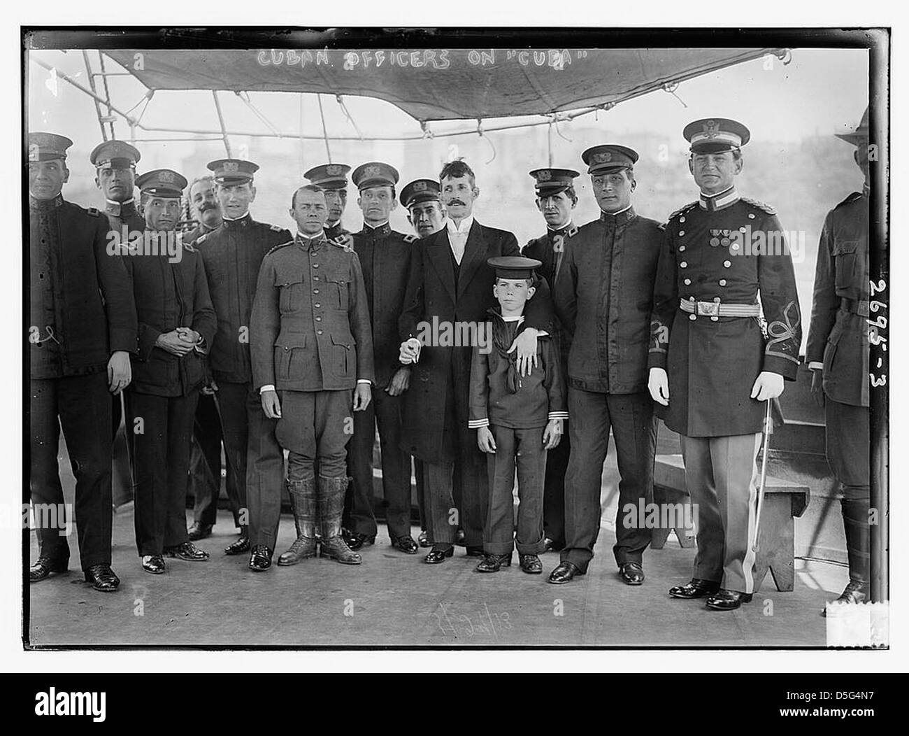A 1900s photograph of Cuban officers, including Commander Quevedo ...