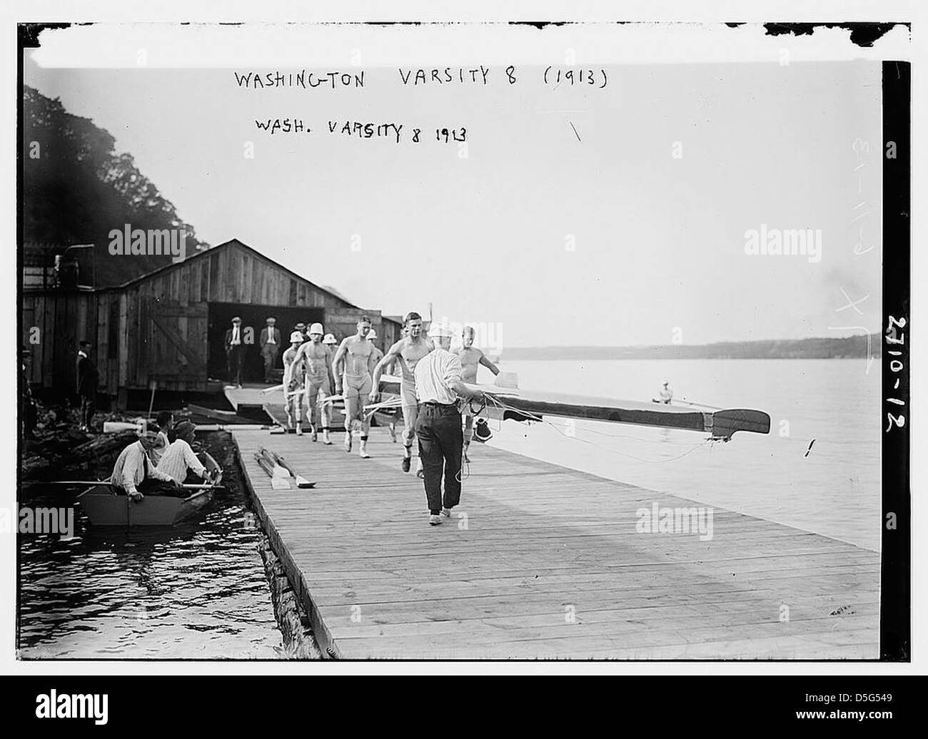 The Washington Varsity 8 rowing team competing in the 1913 regatta on ...