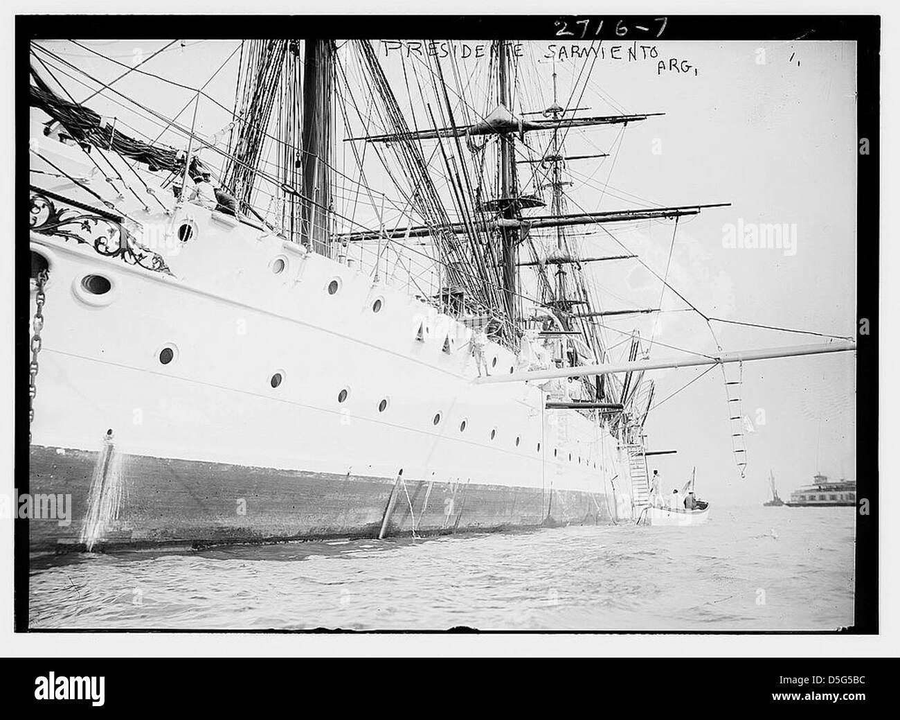 Argentina naval ship Black and White Stock Photos & Images - Alamy