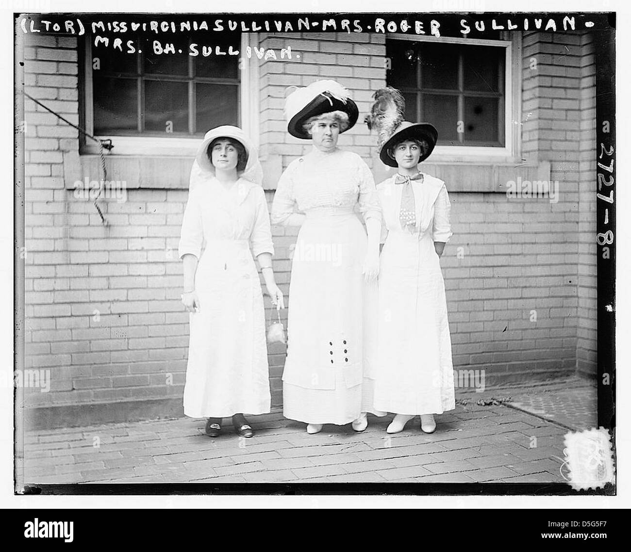 A formal portrait of Mrs. Roger Sullivan and her daughters in 1912 ...
