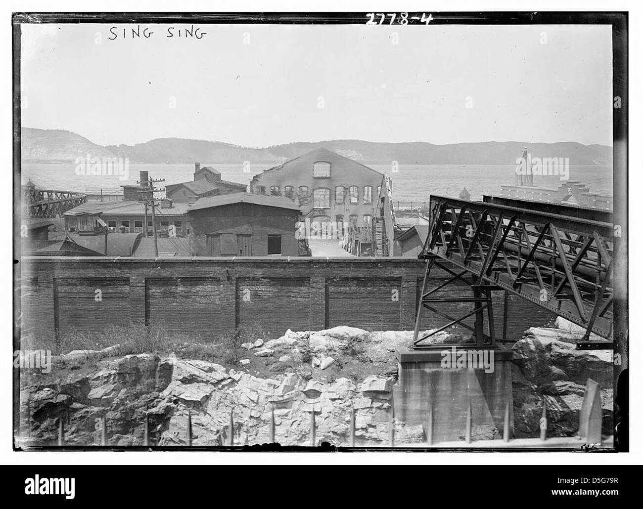 A black-and-white image depicting Sing Sing prison in Ossining, New ...