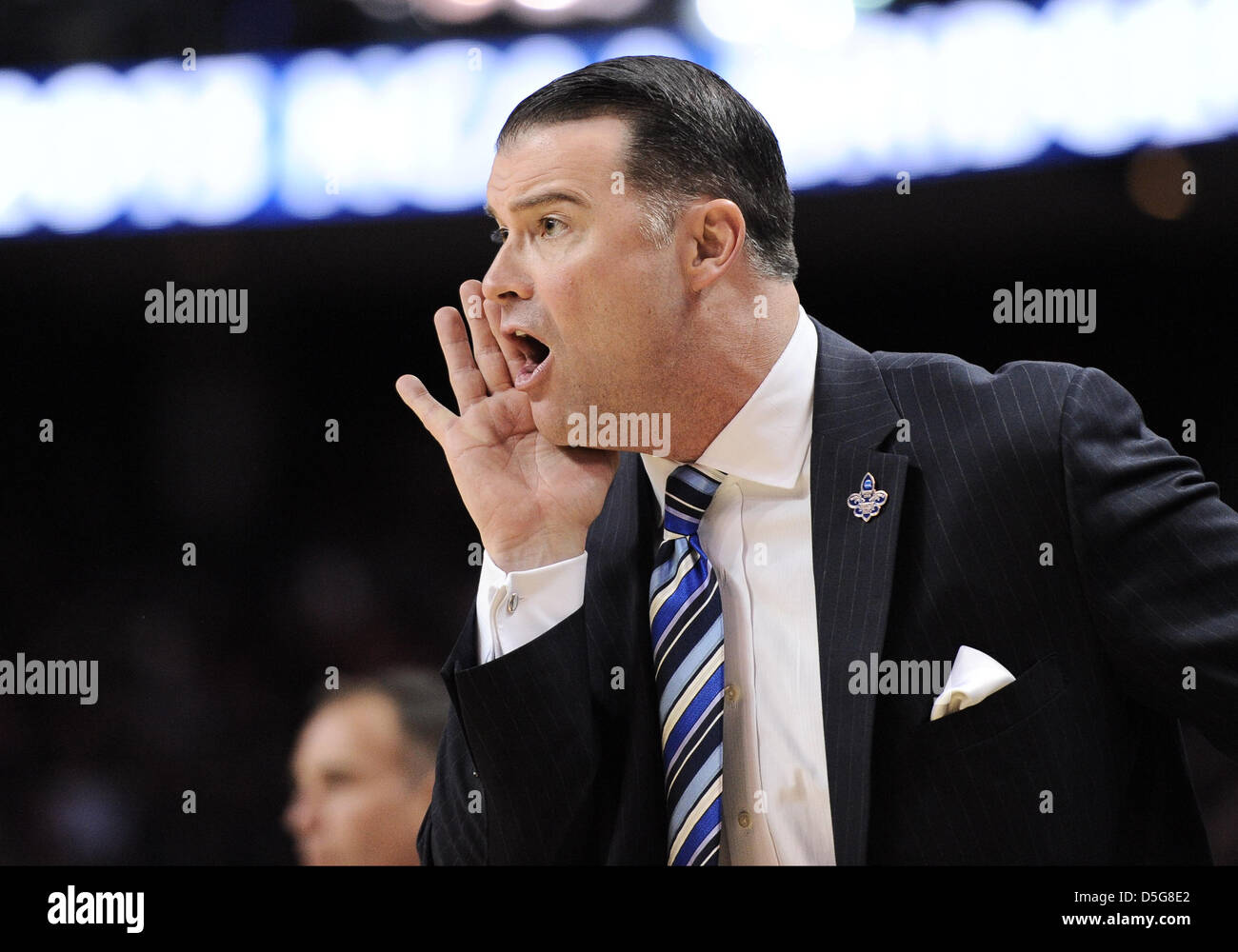 Kentucky head coach matthew mitchell hi-res stock photography and ...
