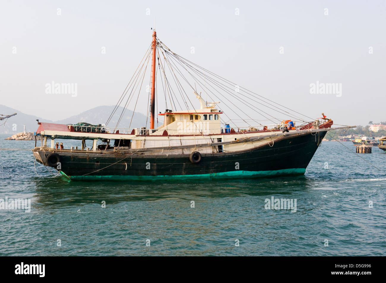 Stern fishing trawler hi-res stock photography and images - Alamy