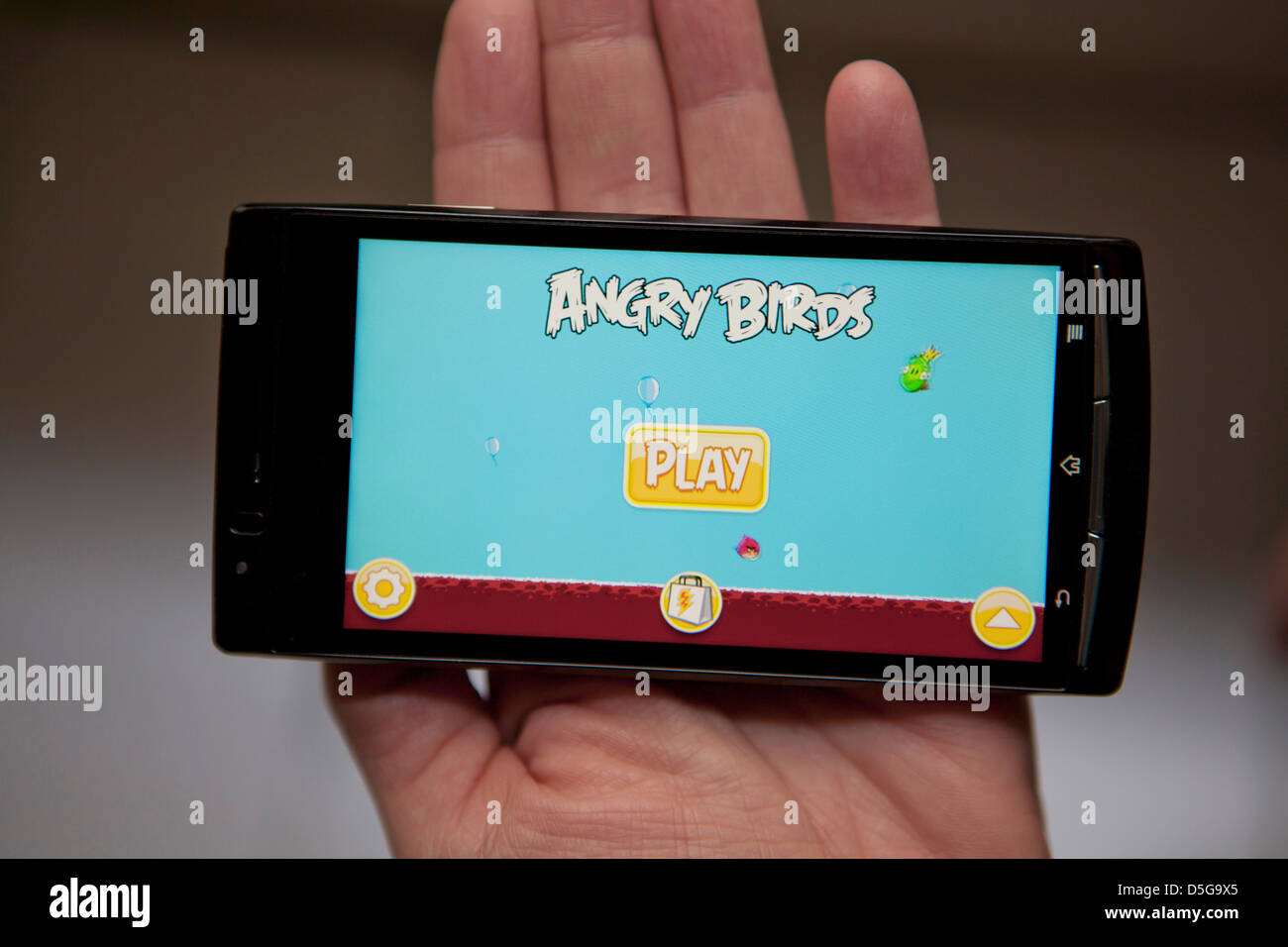 Angry birds app hi-res stock photography and images - Alamy