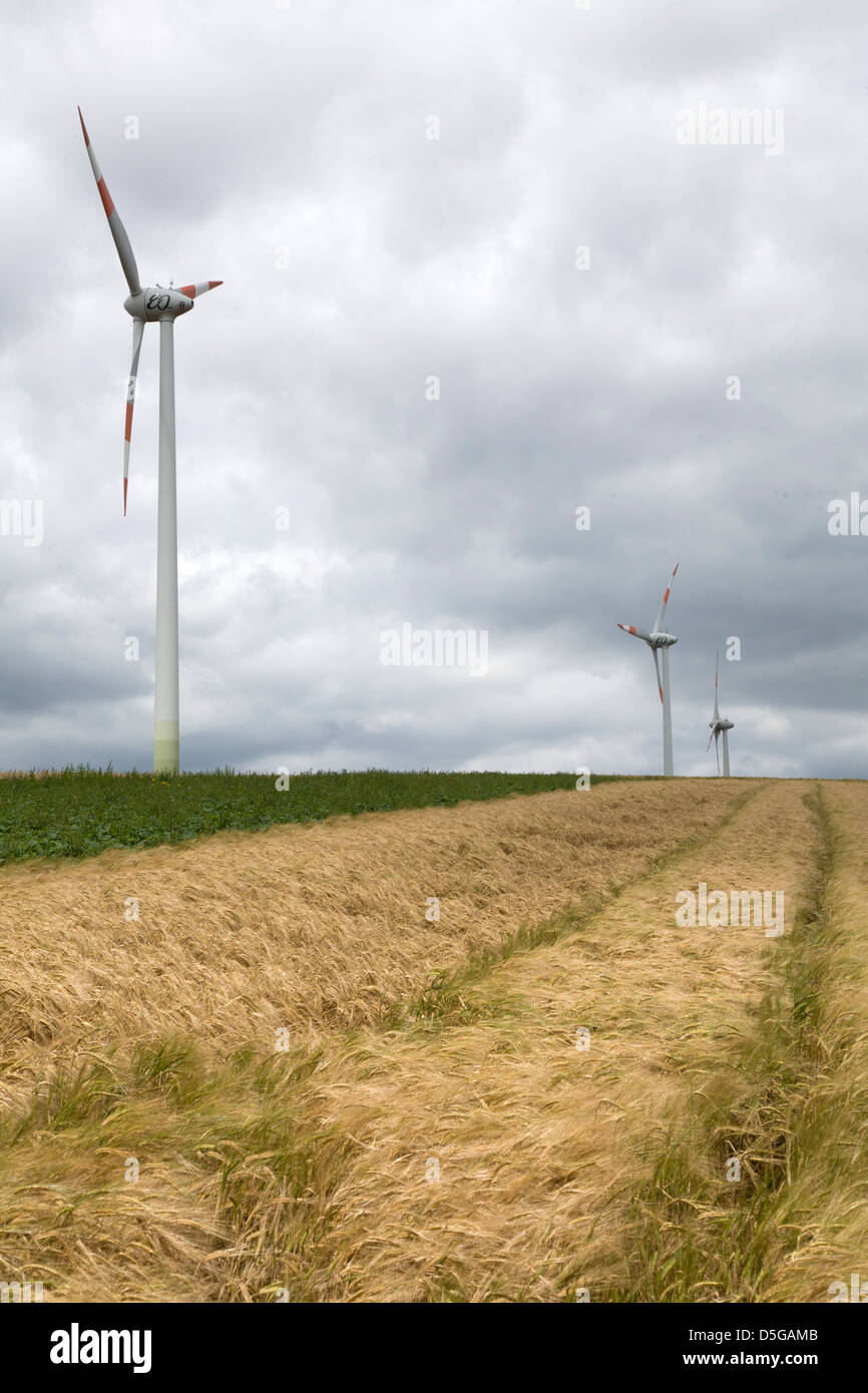 View across a wind farm near the village of Wellingen, Saarland ...