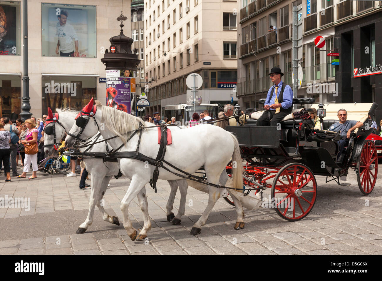 Fiacre carriage hi-res stock photography and images - Alamy