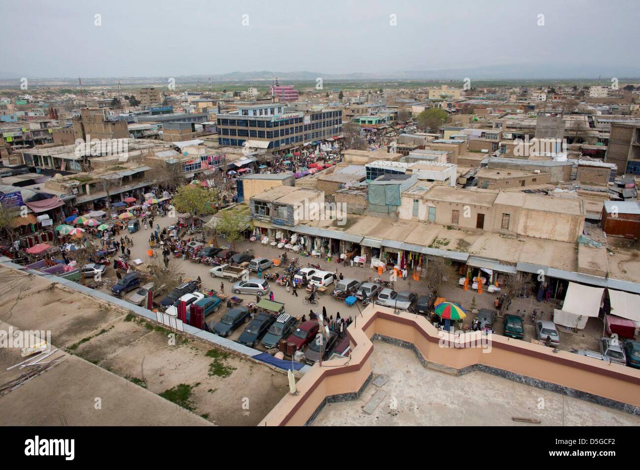 Centre of Kunduz city, Afghanistan Stock Photo - Alamy