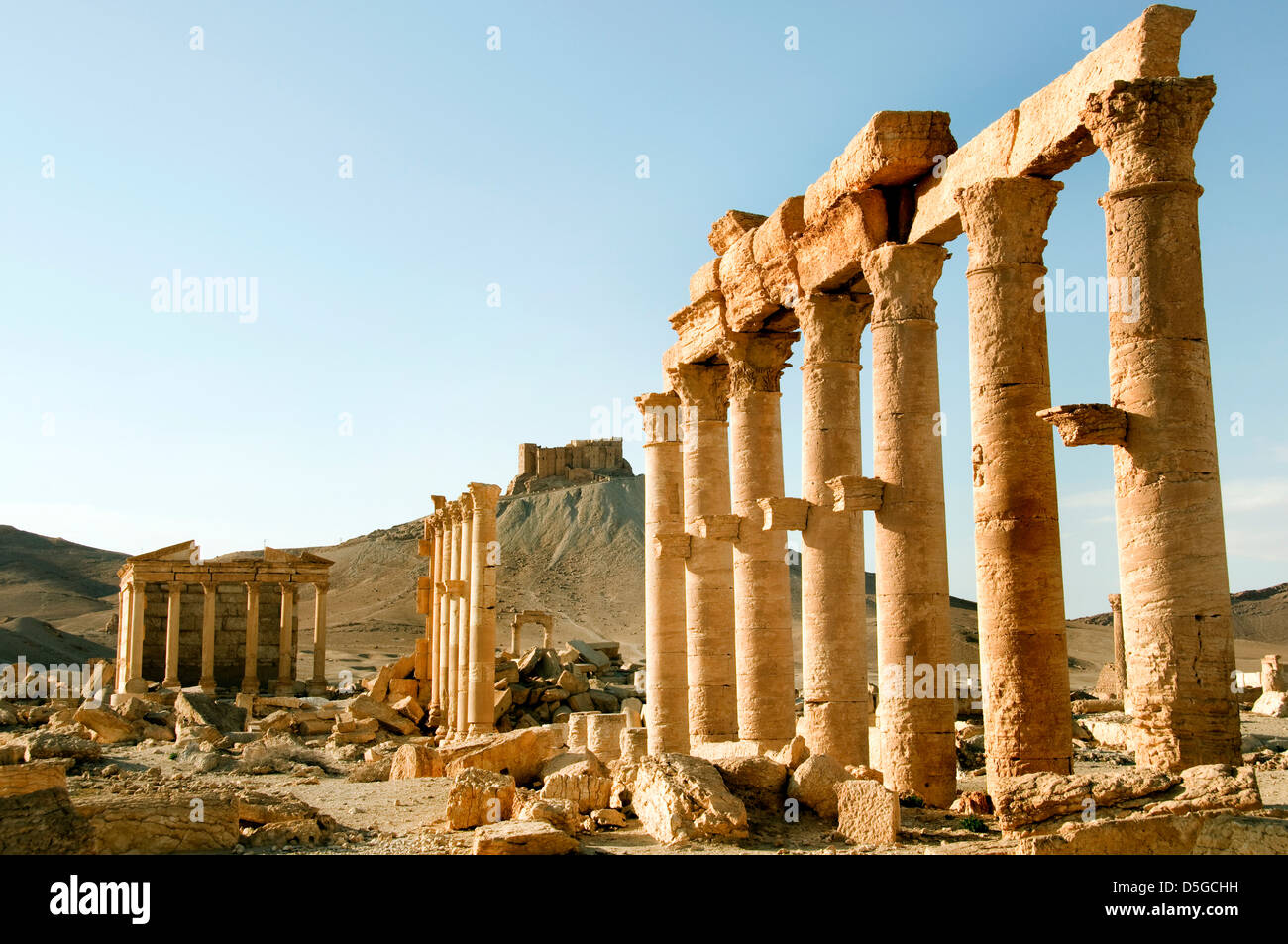 Fortress roman hi-res stock photography and images - Alamy