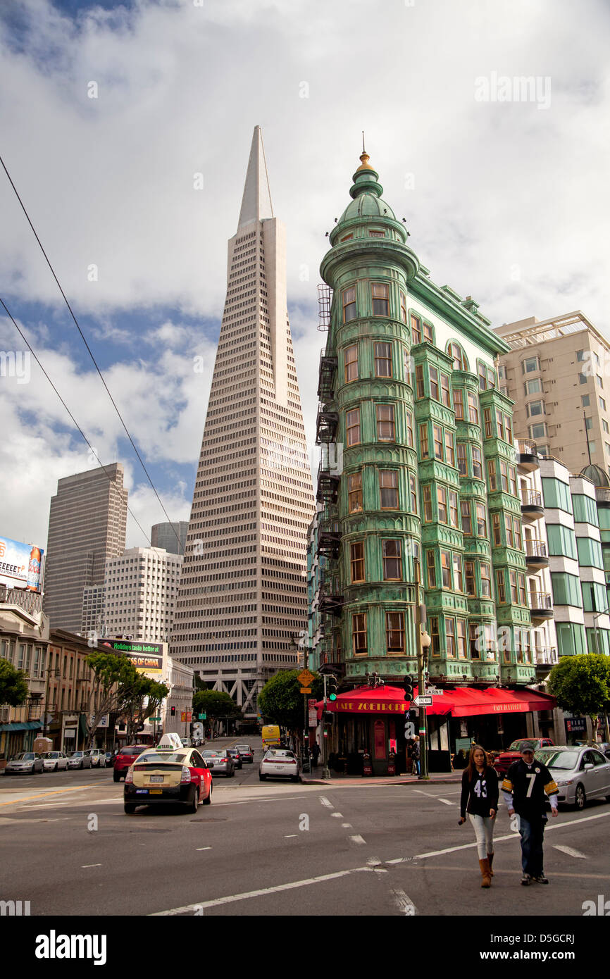 Transamerica Pyramid, historic Sentinel Building with Cafe Zoetrope and ...