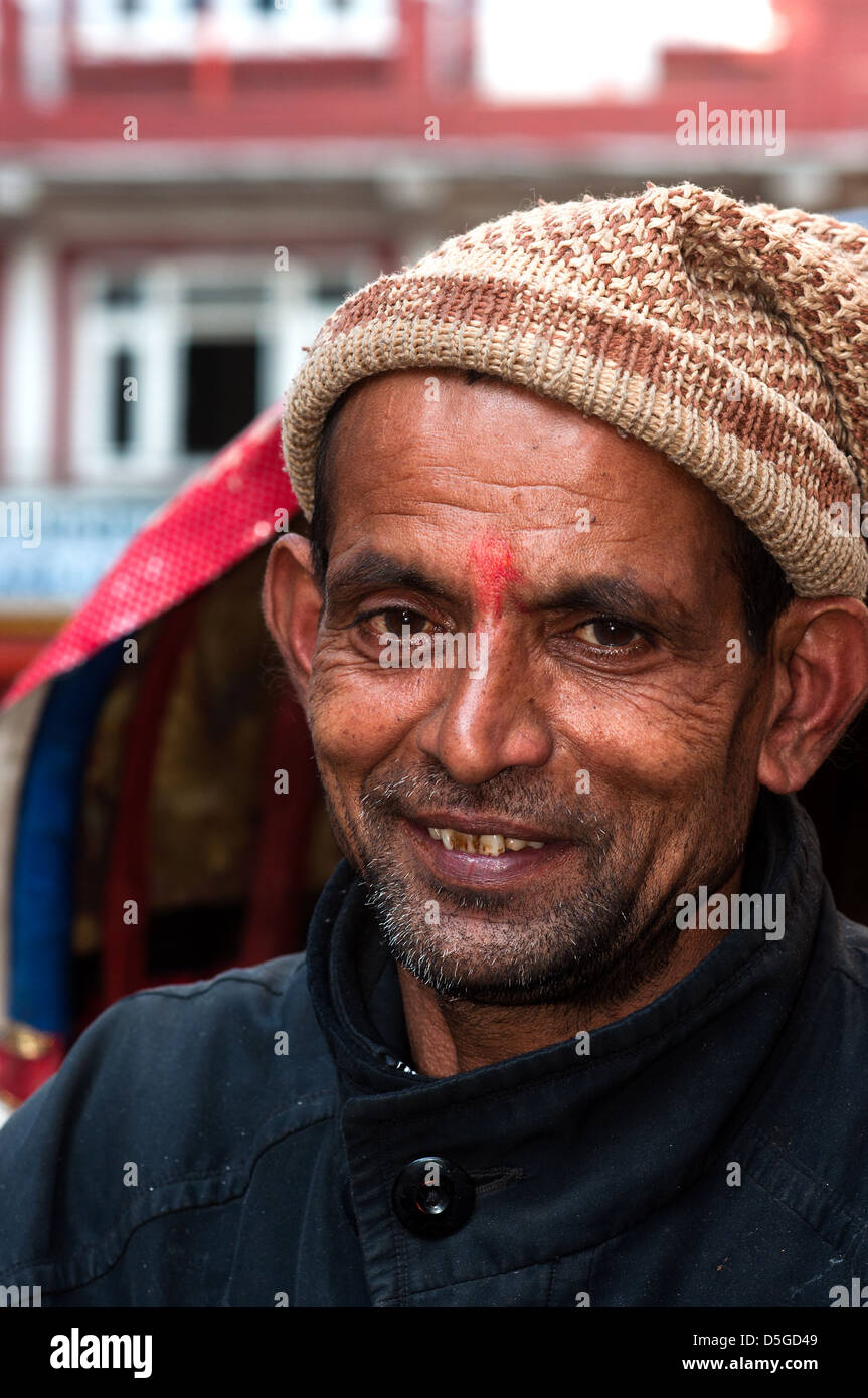 Kathmandu worker hi-res stock photography and images - Alamy