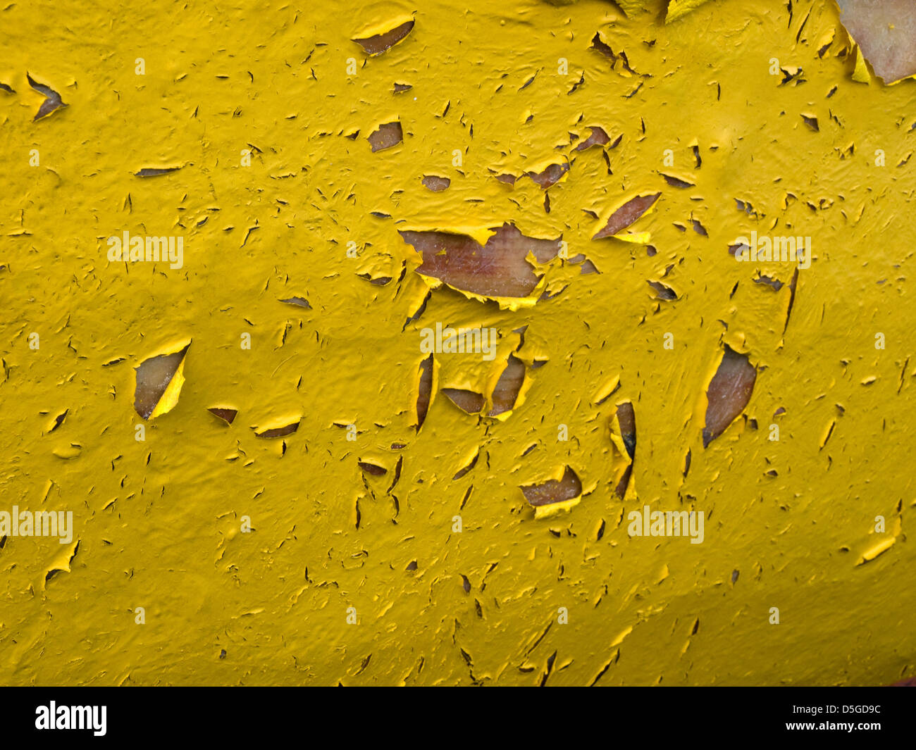 cracks of yellow paint Stock Photo - Alamy