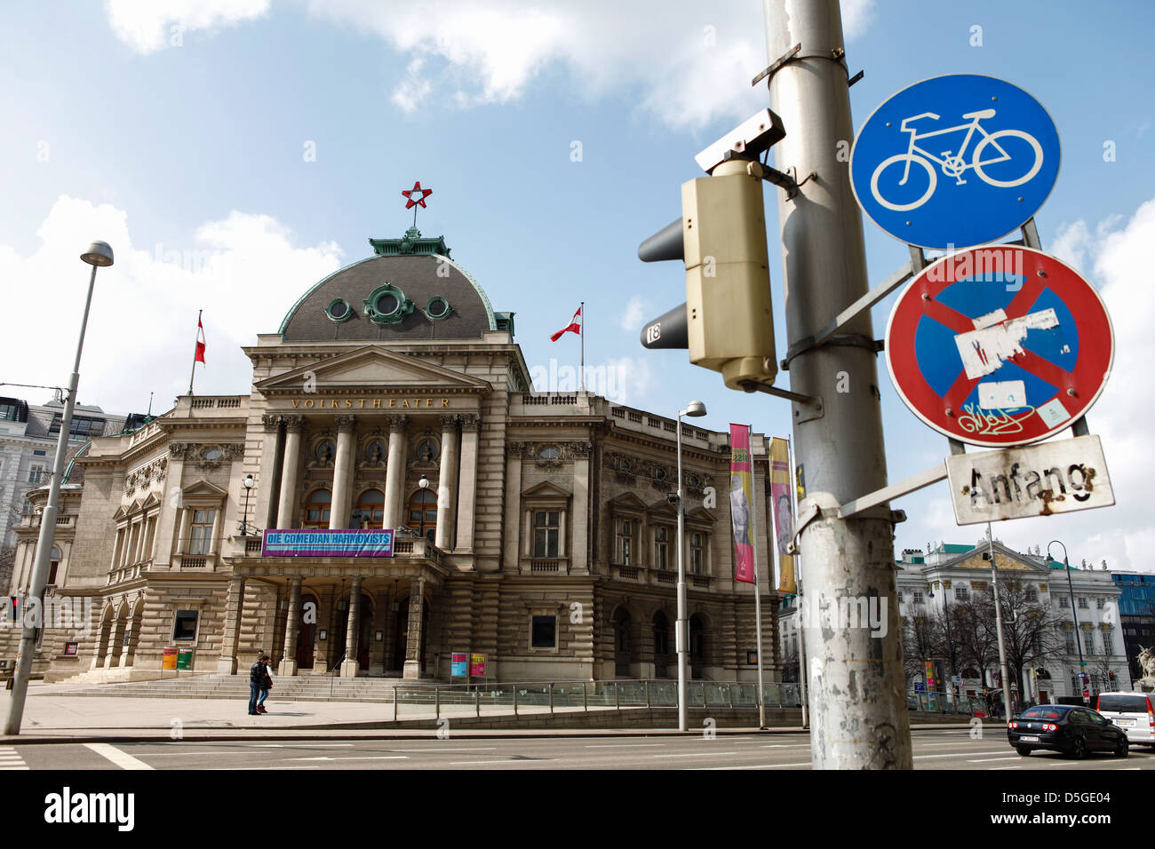 Vienna traffic signs hi-res stock photography and images - Alamy