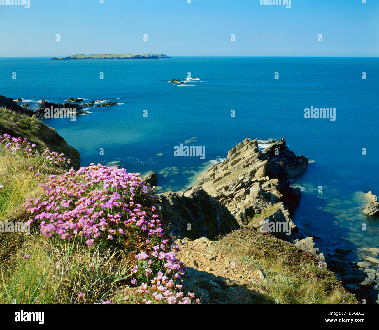 Skokholm Island from Wooltack Point, Pembrookshire, Wales, GB Stock ...