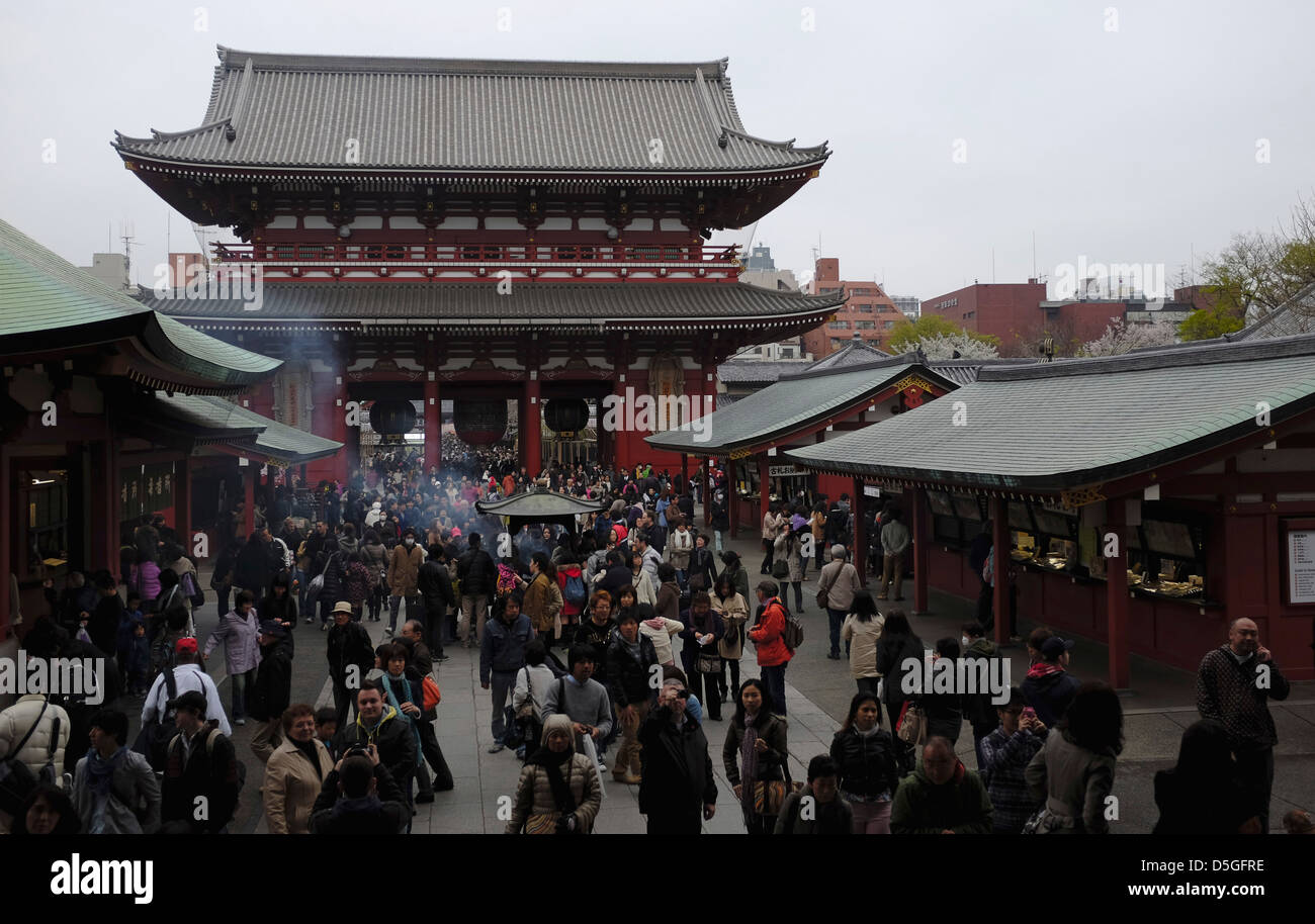 Sensoji temple in the early spring, Asakusa Tokyo Stock Photo - Alamy