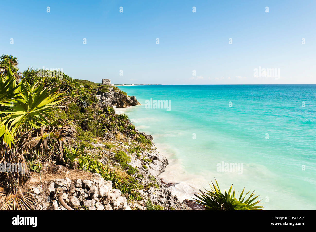 Tulum mayan ruins hi-res stock photography and images - Alamy