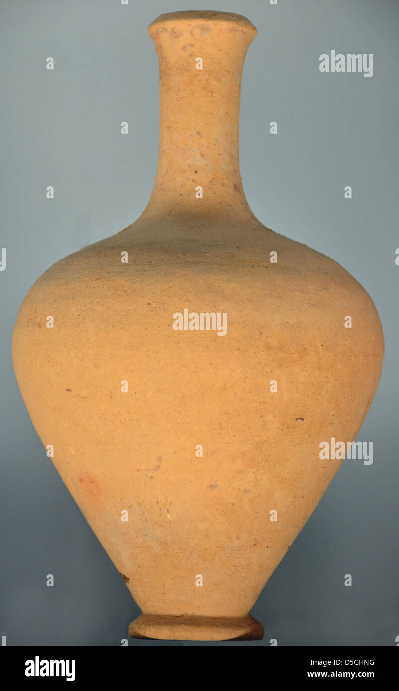 Ancient greek vase hi-res stock photography and images - Alamy