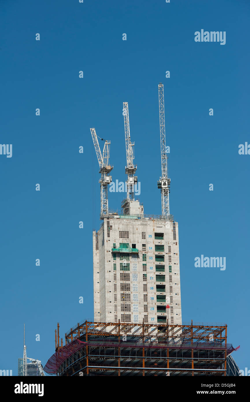 Buildings being built on building hi-res stock photography and images ...