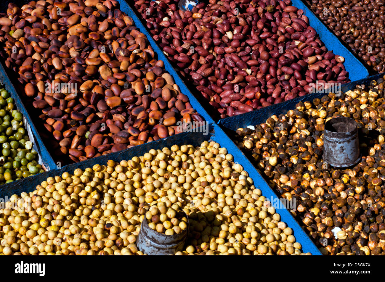 nut vendor, Thamel, kathmandu Stock Photo - Alamy