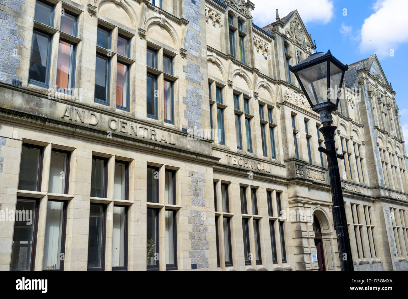 Cornwall library hi-res stock photography and images - Alamy