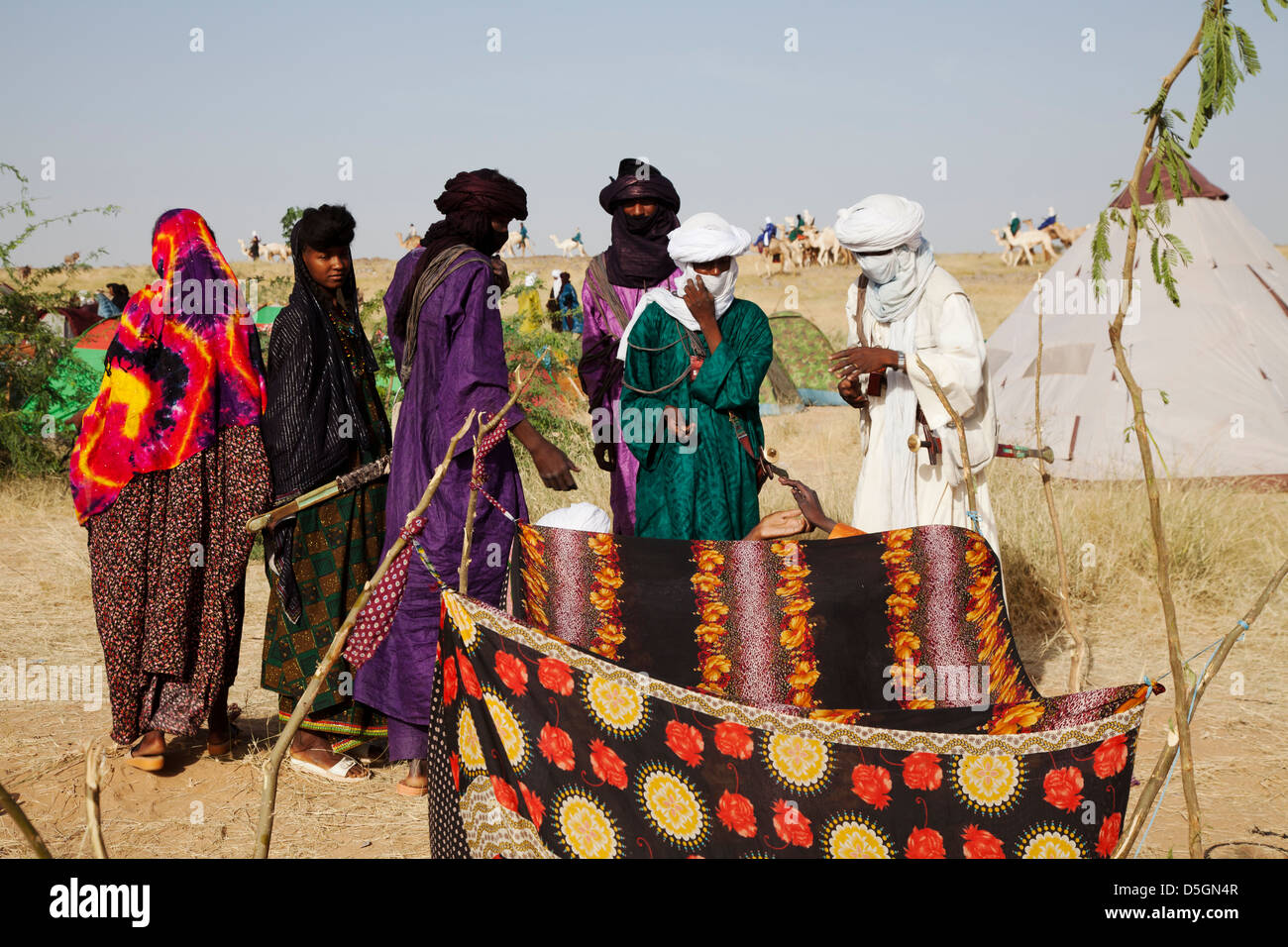 Wodaabe nomads camp hi-res stock photography and images - Alamy
