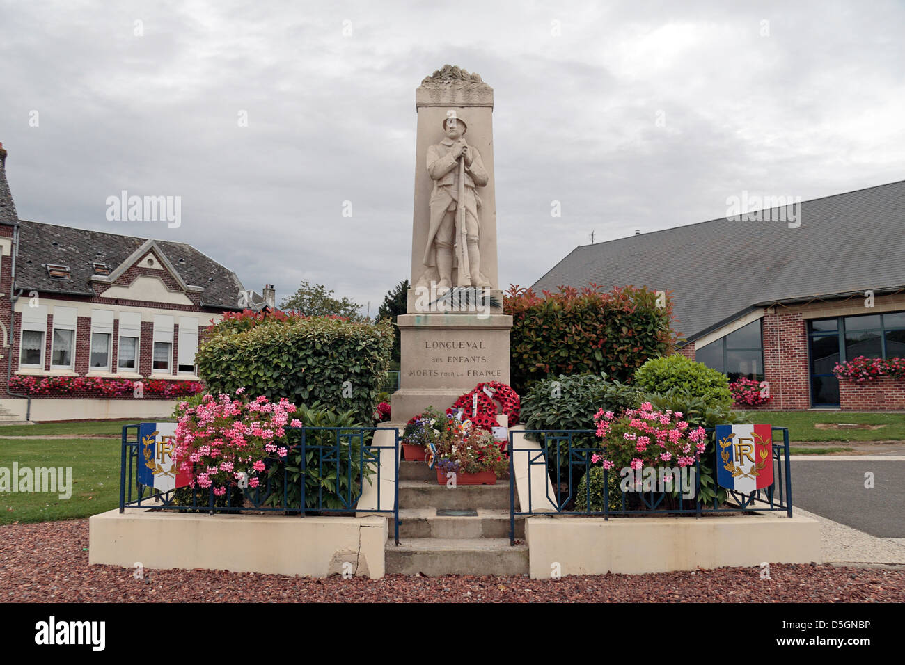 The local war memorial to the fallen inhabitants of Longuevall, Somme ...