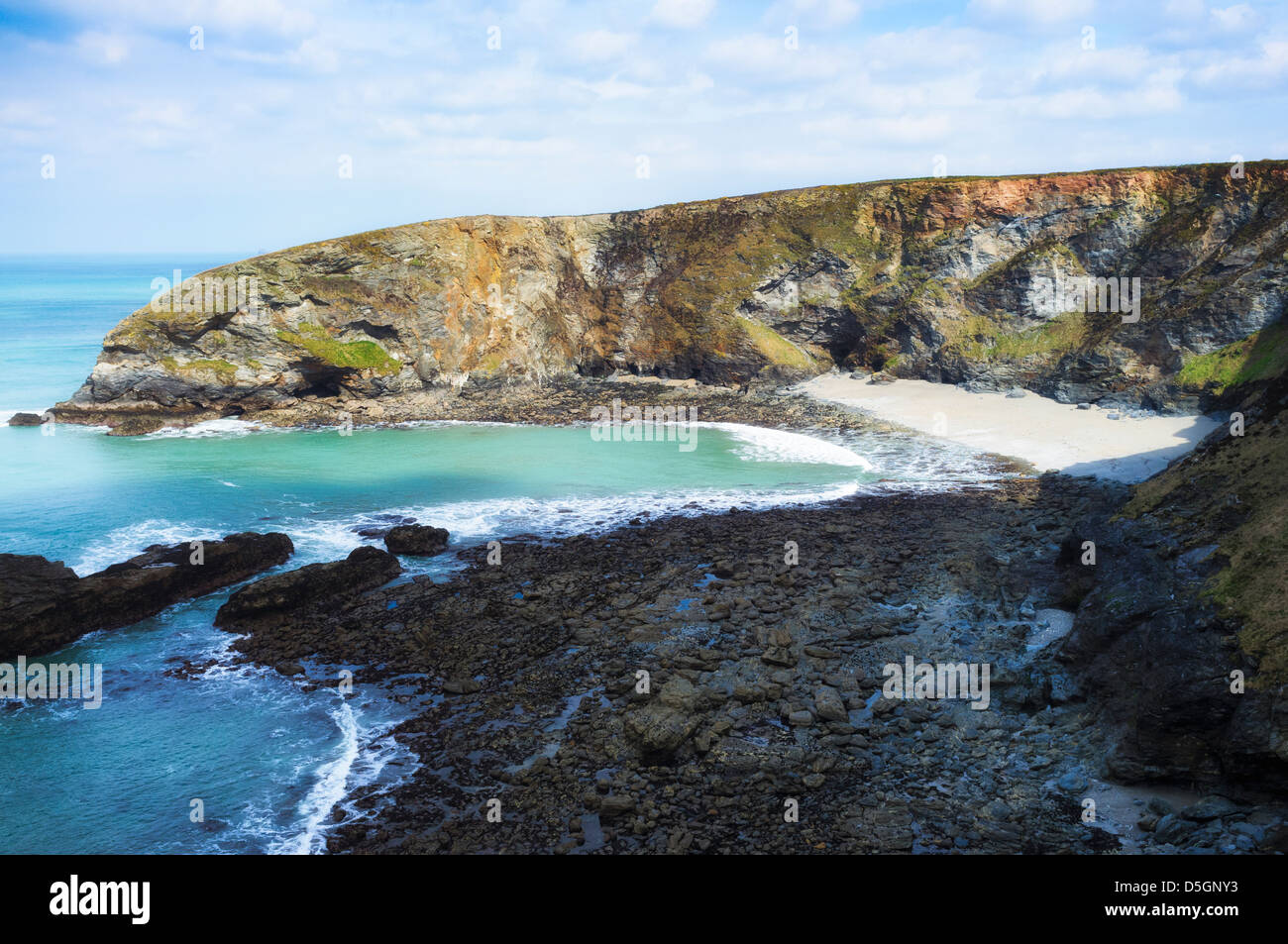 Secluded bay hi-res stock photography and images - Alamy