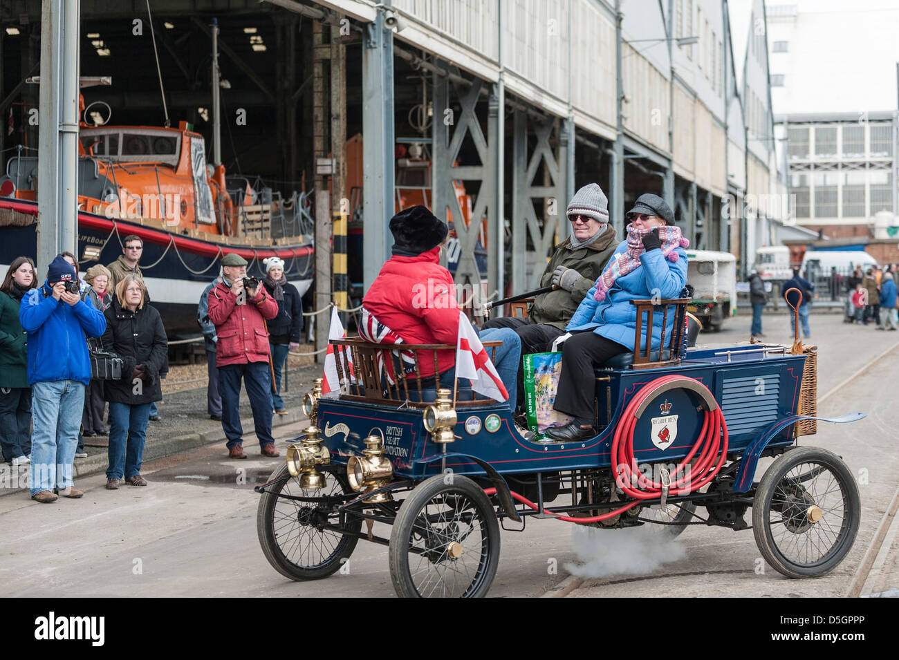 Vintage steam car hi-res stock photography and images - Alamy