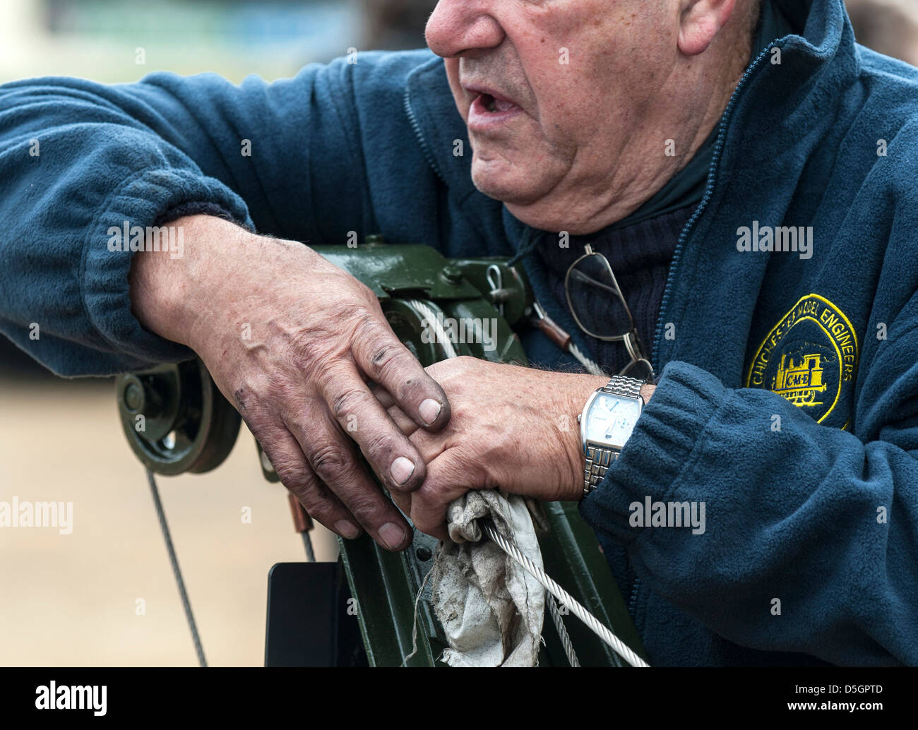 An engineers hands covered in oil and grease Stock Photo - Alamy