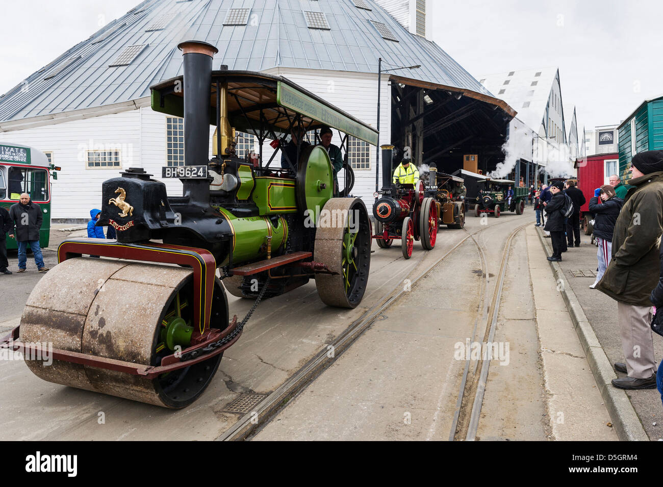 Parade of steam hi-res stock photography and images - Alamy