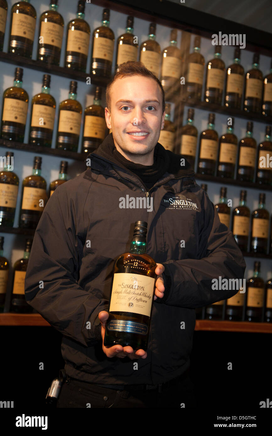 Sample whisky bottles hi-res stock photography and images - Alamy