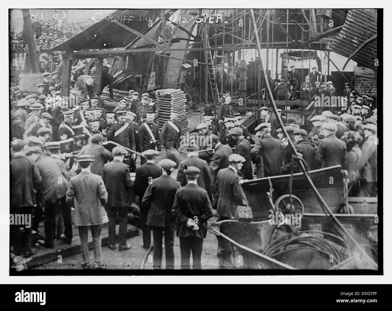 Colliery disaster Black and White Stock Photos & Images - Alamy