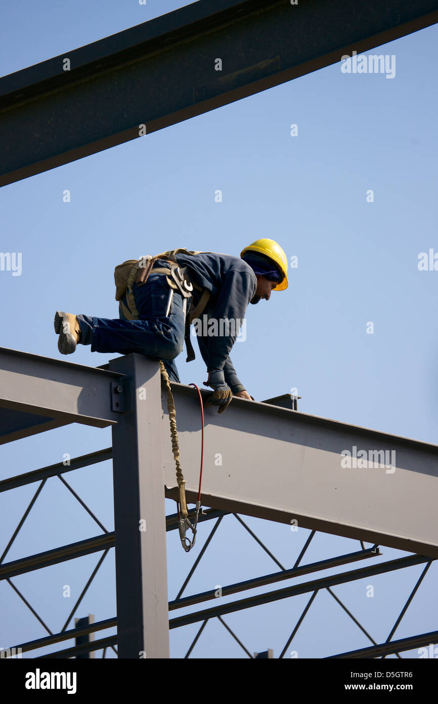 Ironworker union hi-res stock photography and images - Alamy