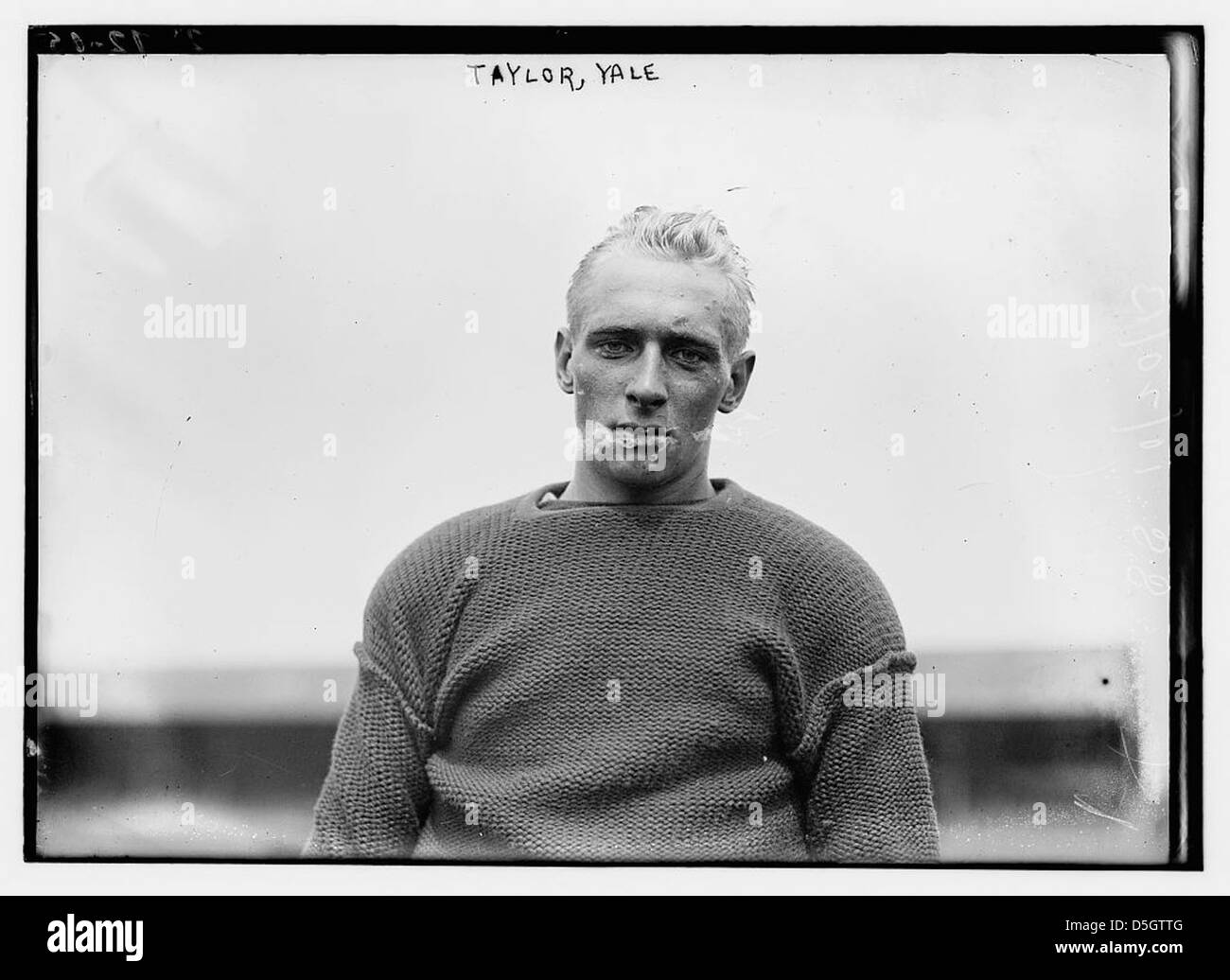 Yale football player hi-res stock photography and images - Alamy