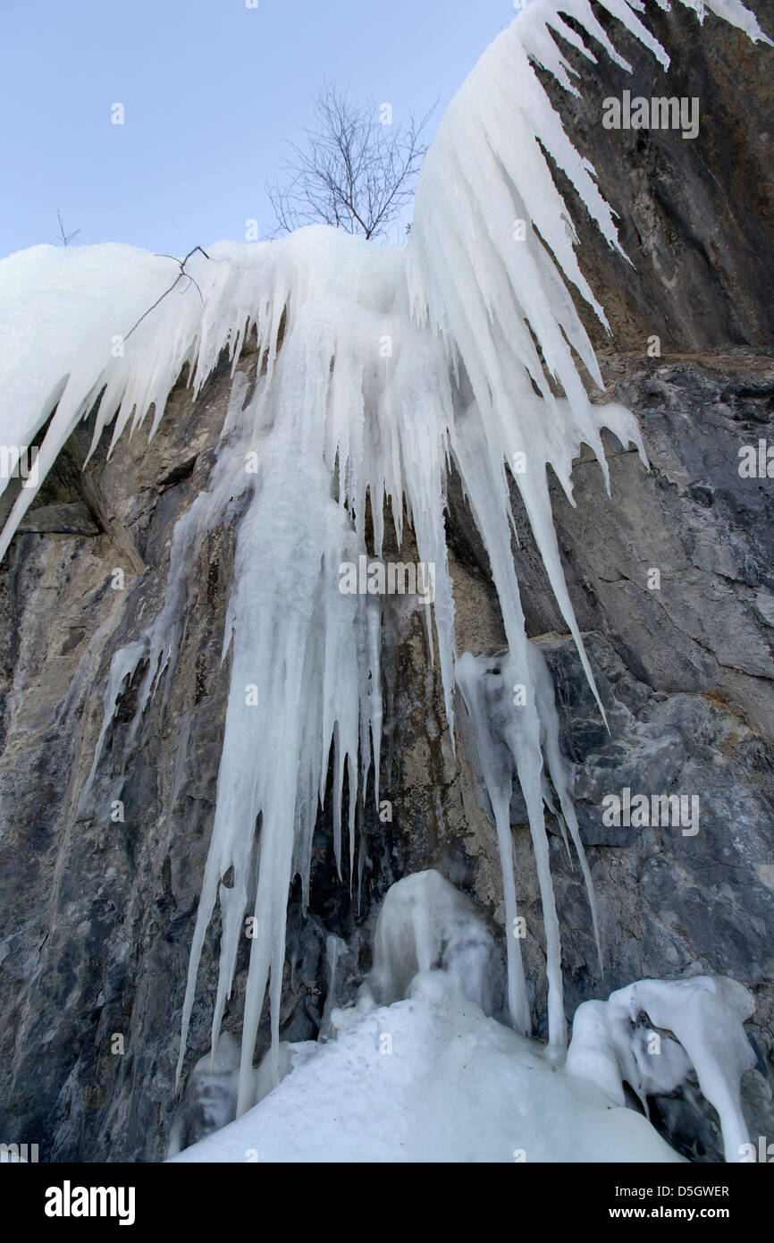 Ice formation on blue hi-res stock photography and images - Alamy