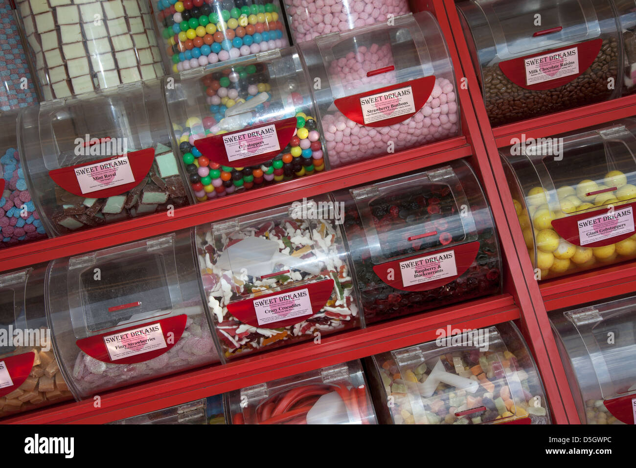 Old sweet shop counter hi-res stock photography and images - Alamy