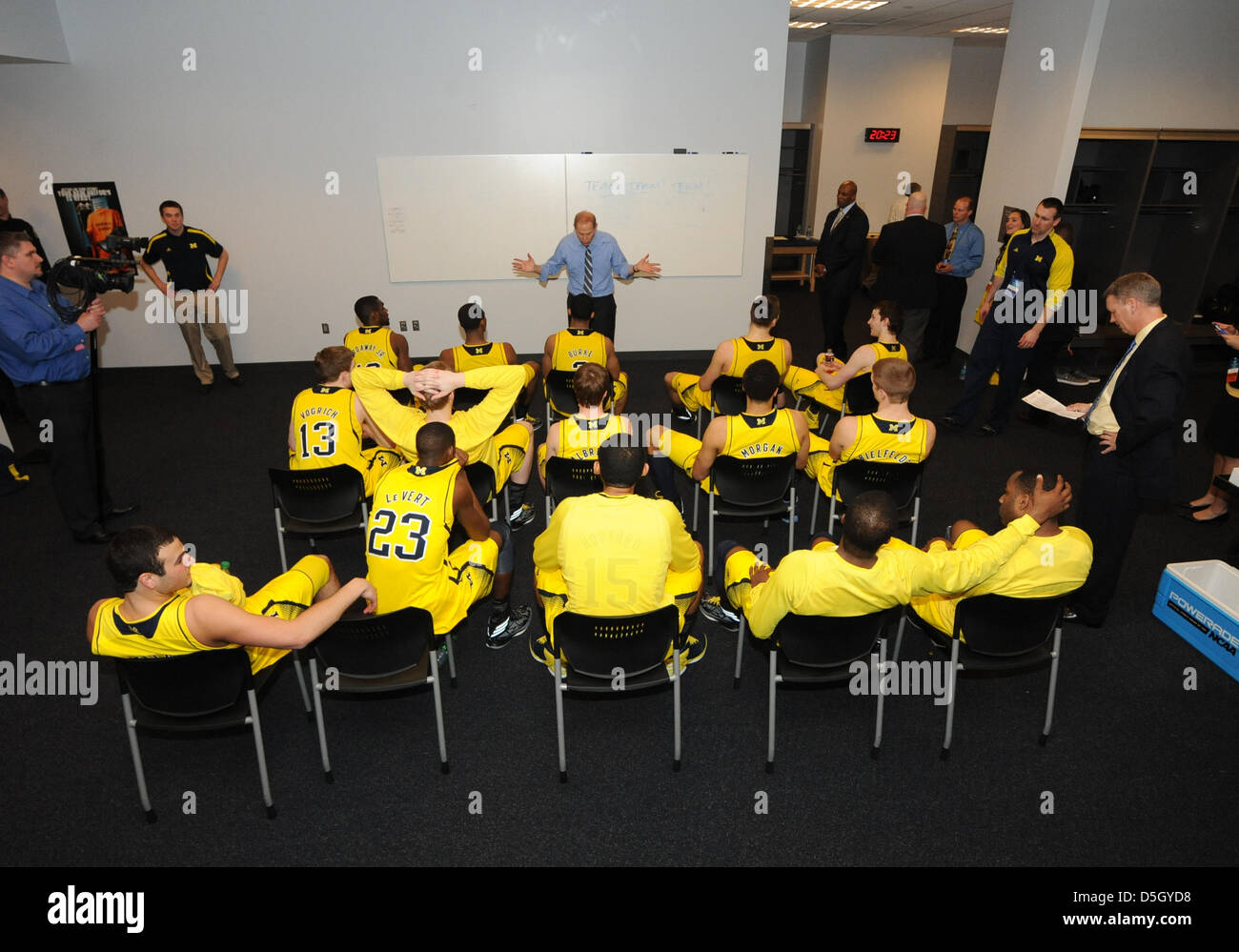 University of michigan locker room hi-res stock photography and images ...