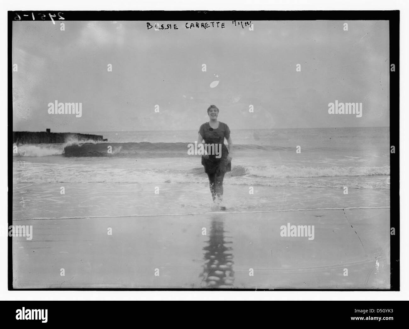 Carrette Black and White Stock Photos & Images - Alamy