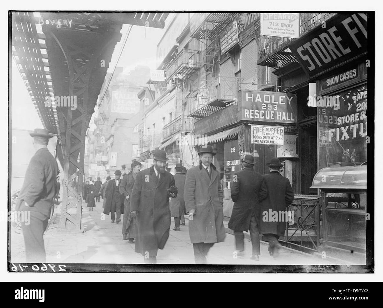 Bowery new york city hi-res stock photography and images - Alamy
