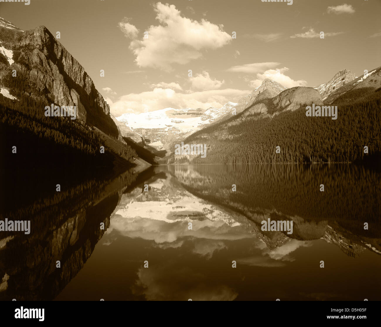 Canada, Alberta, Banff National Park, View of Lake Louise and Mt ...