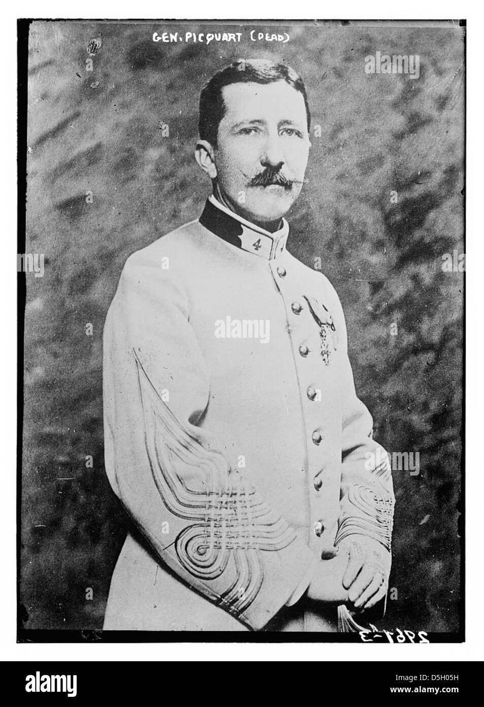Historic military portrait Cut Out Stock Images & Pictures - Alamy