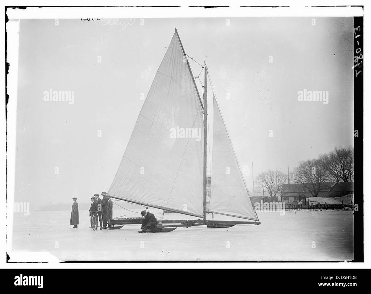 A photograph of the ice yacht 'Gull,' a sloop used for ice sailing in ...