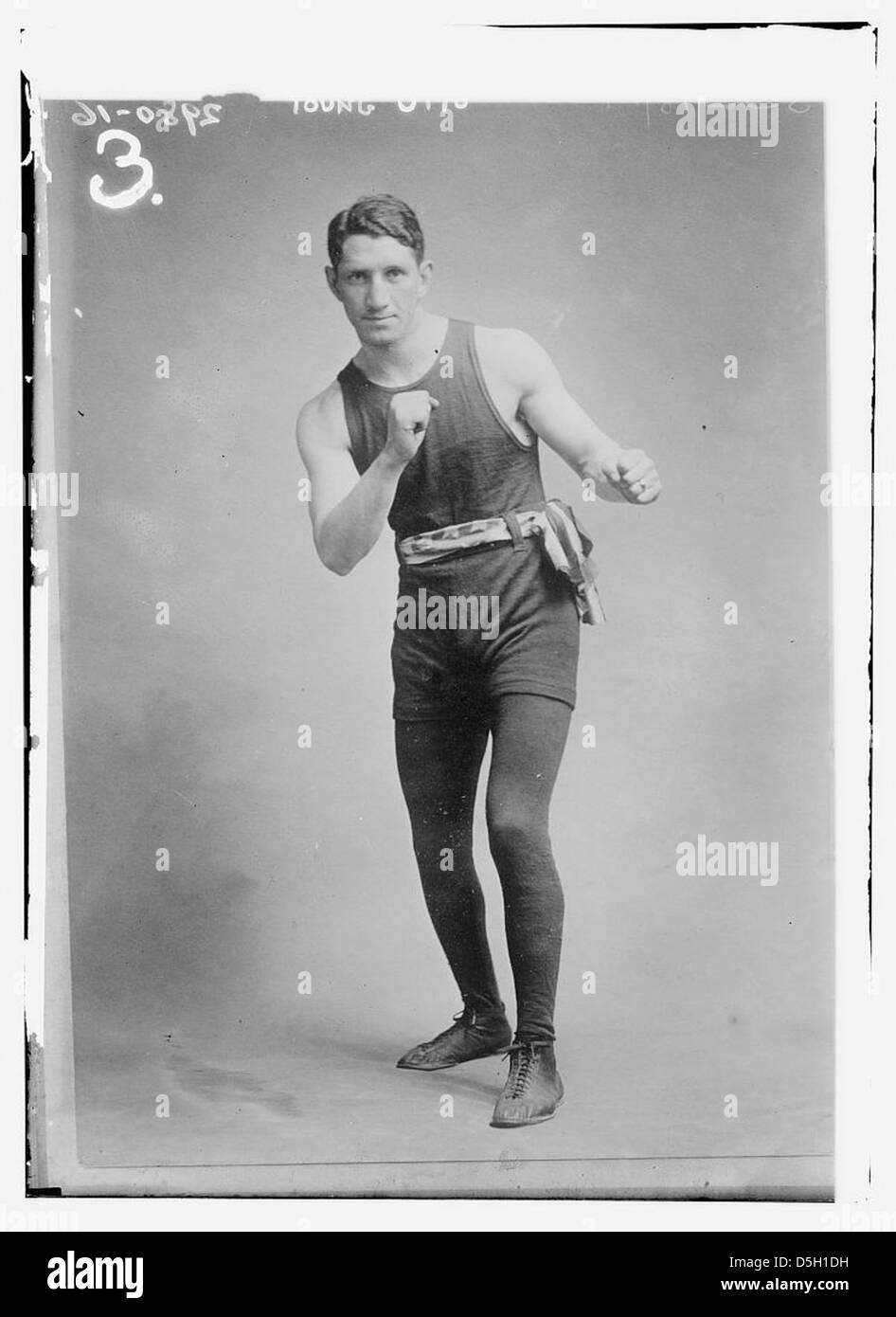 Otto young boxer hi-res stock photography and images - Alamy