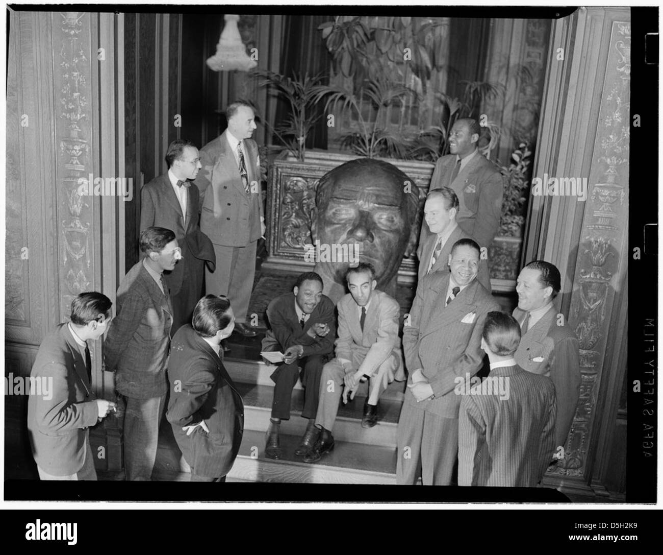 Lester m High Resolution Stock Photography and Images - Alamy