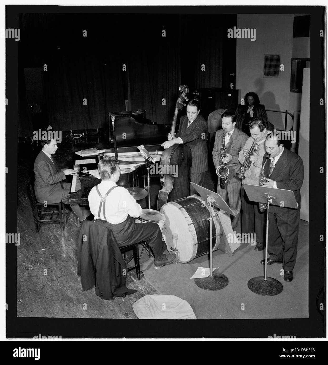 A group portrait of notable jazz musicians including Stan Freeman ...
